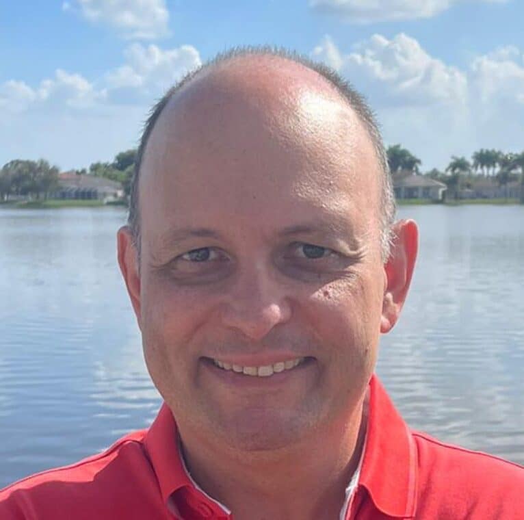 Steve Martinez - Happen To Your Career